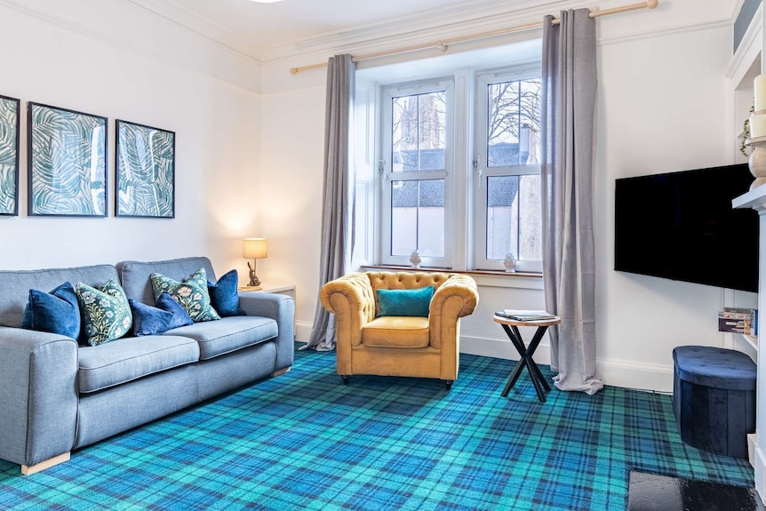 Thistle Do Nessly, Inverness - Inverness