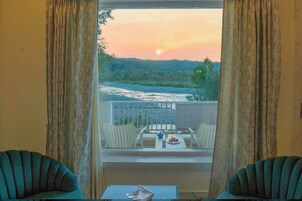 Suite-Estúdio Royal | Vista do quarto