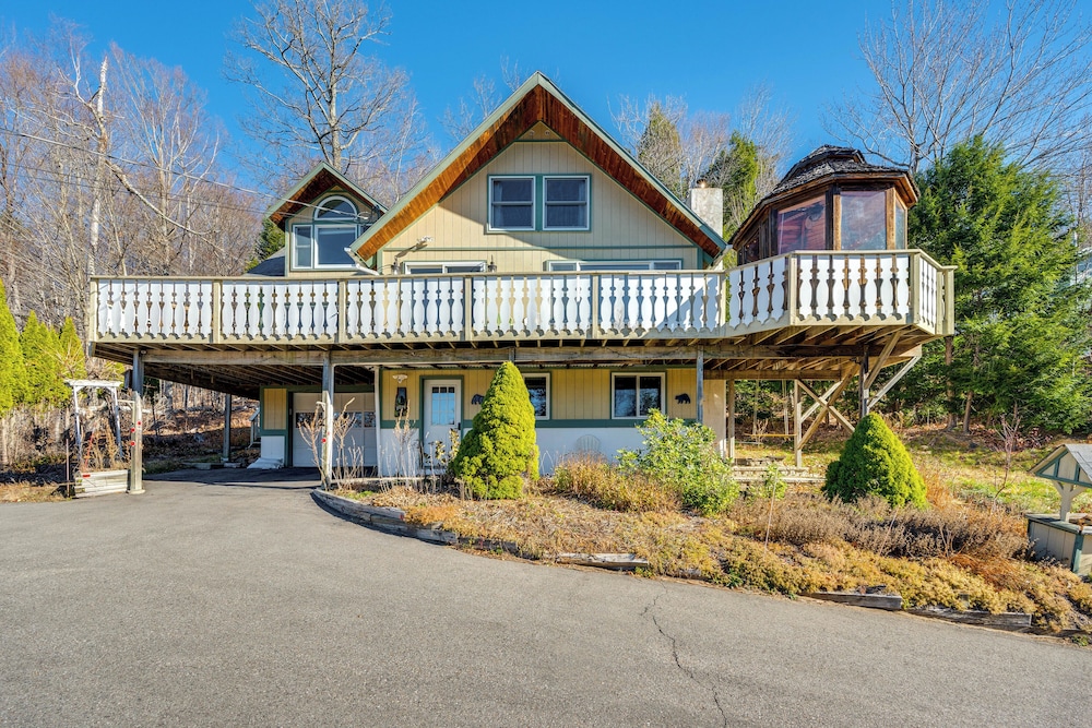 1 Mi To Story Land: Spacious Home W/ Mtn Views! - Jackson, NH
