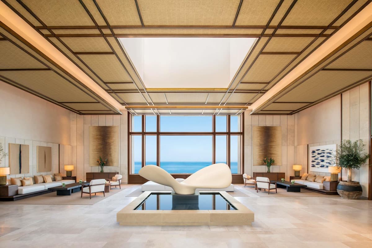 2 bares/lounges, este bar no lobby do hotel