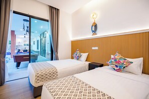 London | Com decoração personalizada, com mobília individualizada, secretária