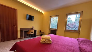 Secretária, secretária adequada para computadores portáteis