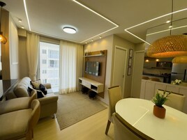 Apartamento Comfort | Sala de estar | TV de ecrã plano 