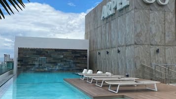 Piscina exterior