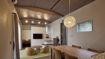 Casa Superior, não fumadores, vista para o jardim (Shirakaba OpenAir-Bath with BBQ 5 ppl) | 1 quarto, Wi-fi grátis, com decoração personalizada 