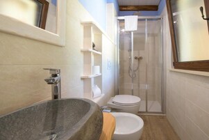 Quarto, 1 quarto, fumadores, varanda | Casa de banho