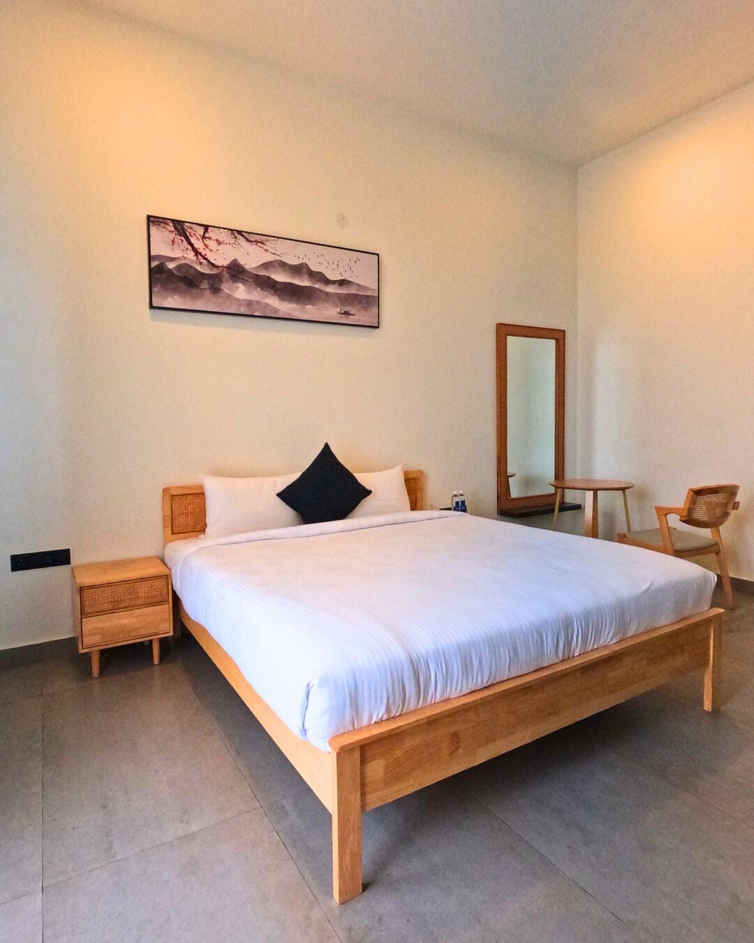 Apartamento superior, vista para o jardim | Roupas de cama premium, edredons de pluma