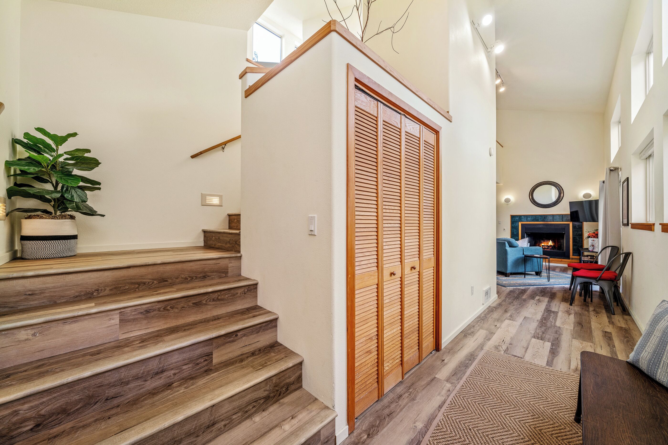 Sunny Chalet Mca#50350-1 Block To Beach, Fenced Yard, Dogs Ok - Manzanita, OR