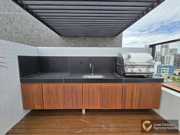 Apartamento Básico | Terrenos do alojamento