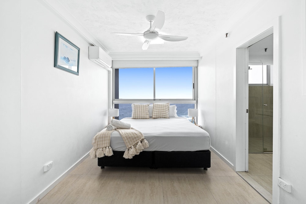Lovely 2 Bedroom 2 Bathroom Ocean View Unit-Q Stay (Peninsula 32A - 7N ...