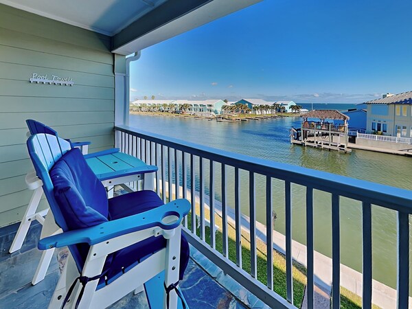 Kontiki Beach Resort #314 By Miss Kitty’s - Texas