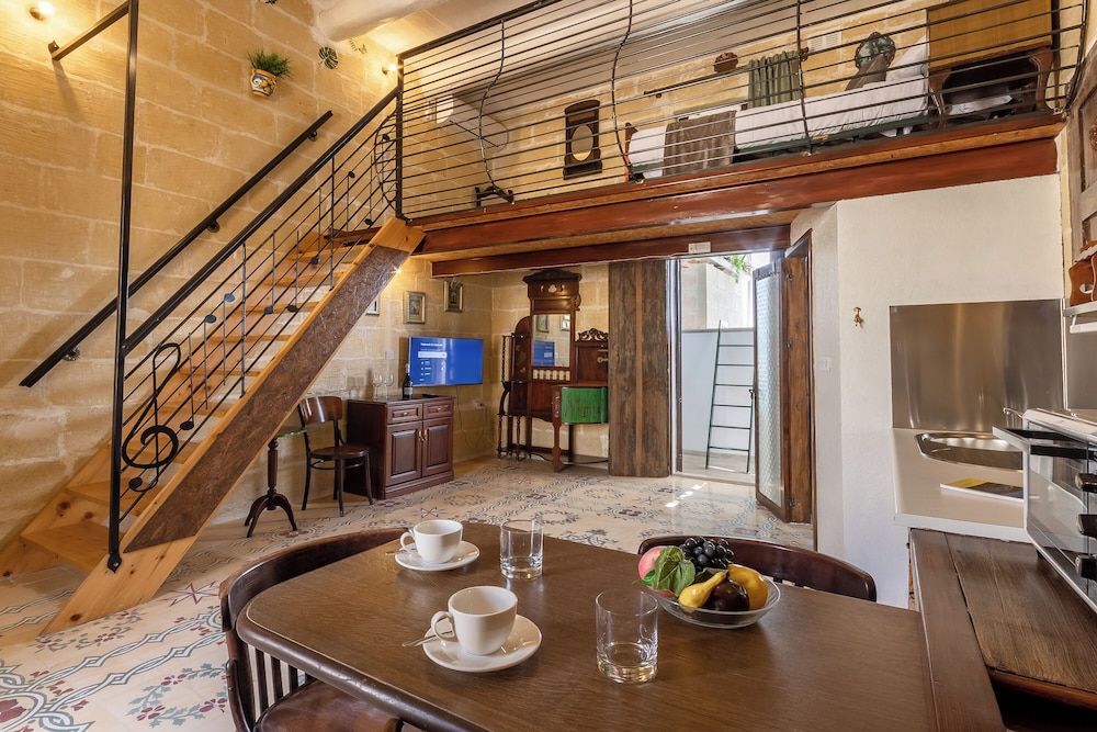 Ta'battista B&b & Pool - L-ghawdxija - Malta