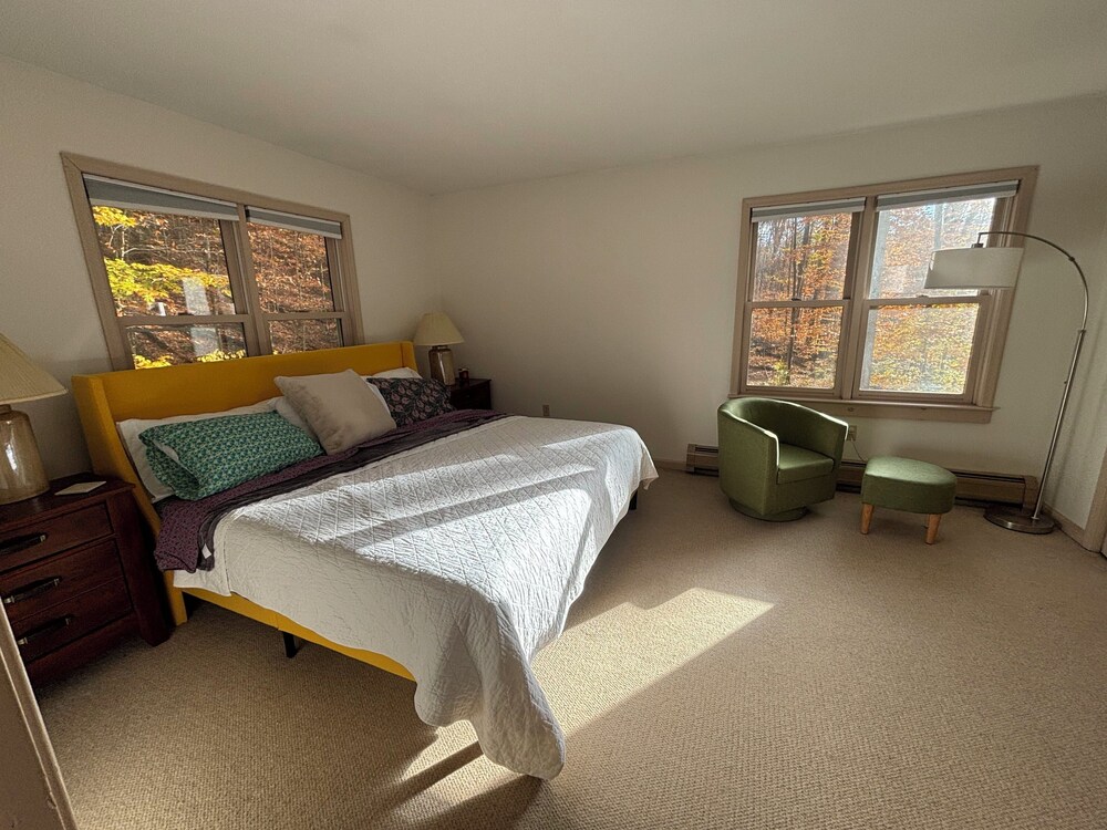 Charming 2BR semi-rural home in Southern VT - amazing setting & modern ...