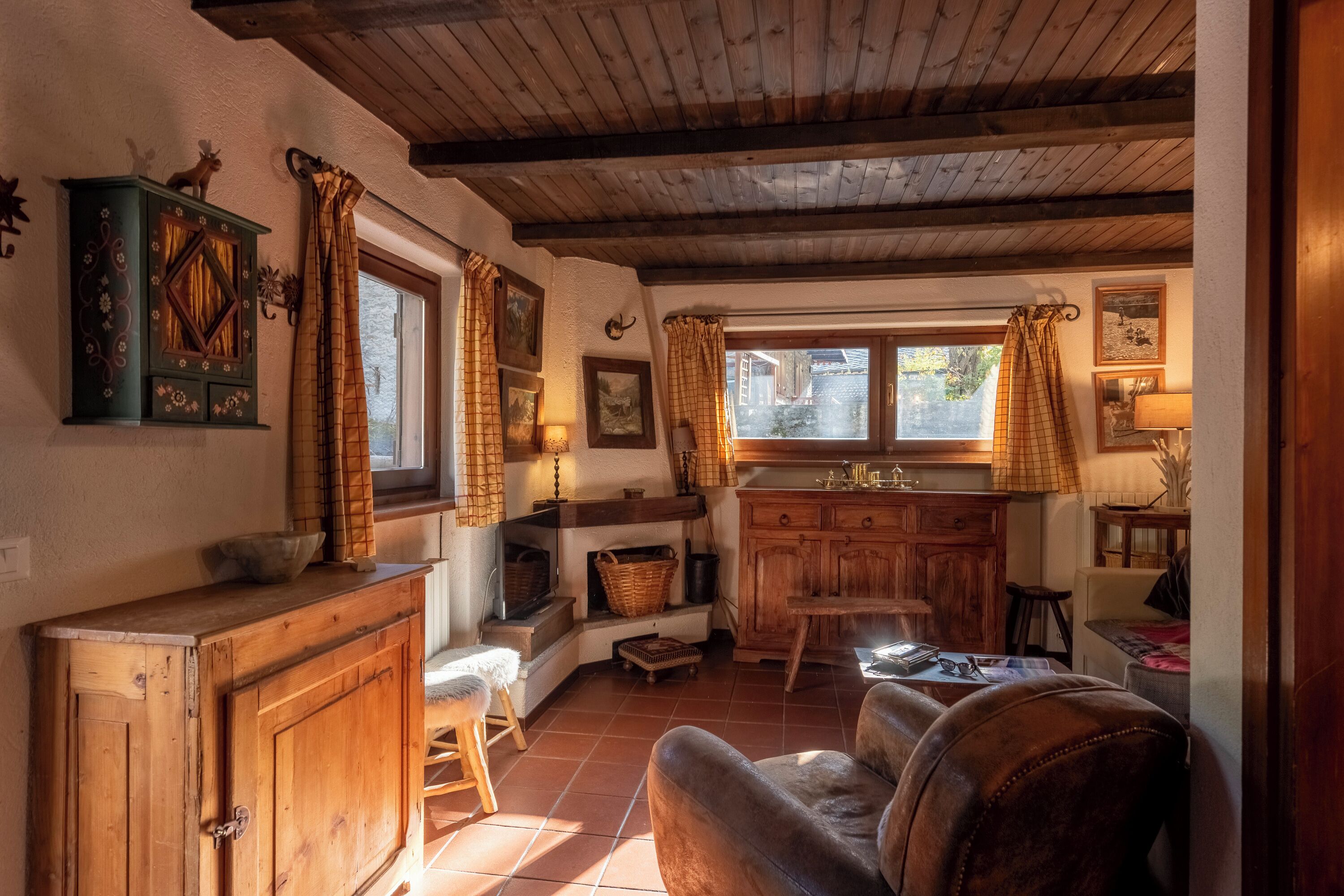 Apartamento Standard, vários quartos, 2 casas de banho (Lovely Apartment In Courmayeur) | Sala de estar