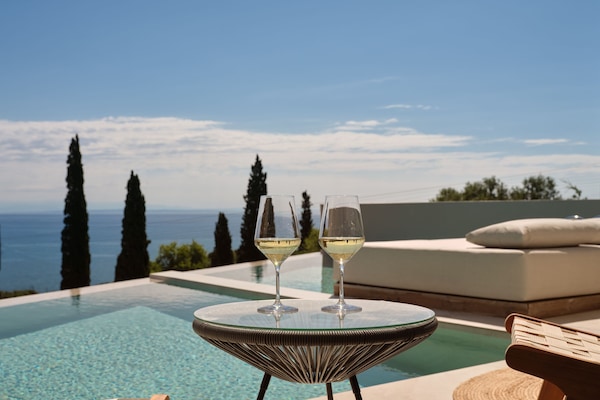 Suite Clássica, vista para o mar | Terraço/pátio interior