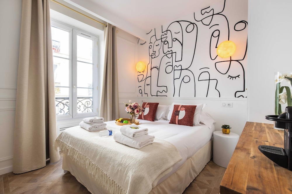 Peaceful Room For 2 People - Sacre-coeur - Paris