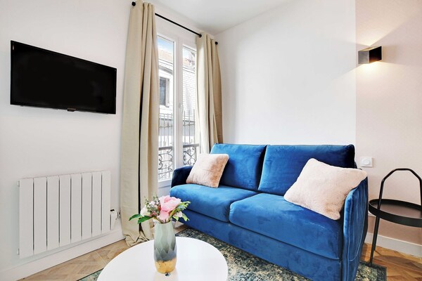 Super Studio - Place De La Bastille - Paris