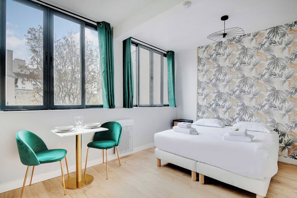 Beautiful Studio - 2p - Parc De Belleville - Paris