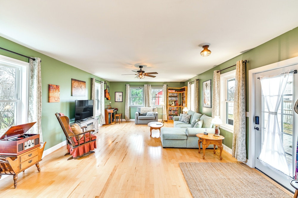 'The Olde Westerlo Village House' - Winter Retreat - State of New York