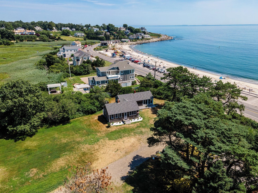 Steps To North Hampton Beach: Cottage W/ Deck! - Portsmouth, NH