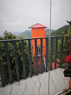 Quarto luxo, sacada, vista para a montanha | Vista para a montanha