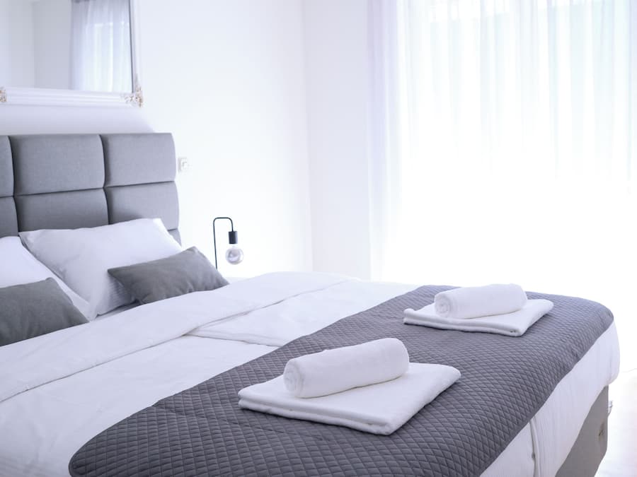 Quarto Duplo ou Twin Superior, varanda, Vista para a cidade | Minibar, secretária, secretária adequada para computadores portáteis