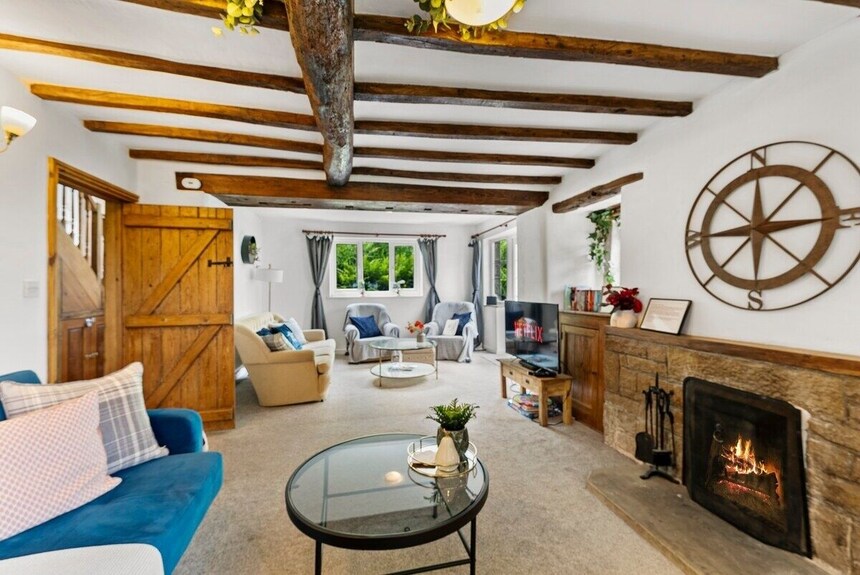 Peak District Break In Cottage With Great Views - Bonsall