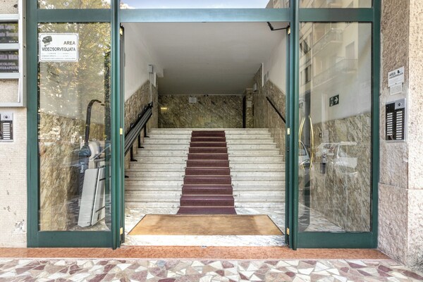 Il Faro Luxury Rooms & Lounge - La Spezia