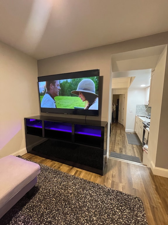 Modern 2br Near Nyc Free Parking Quiet Area - Yonkers, NY