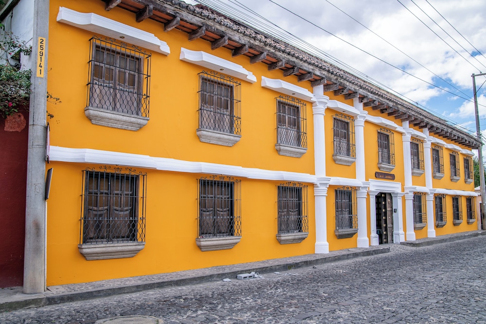 Hotel Casa Carmina - Chimaltenango