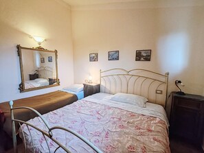 Casa | 2 quartos, roupa de cama fornecida 