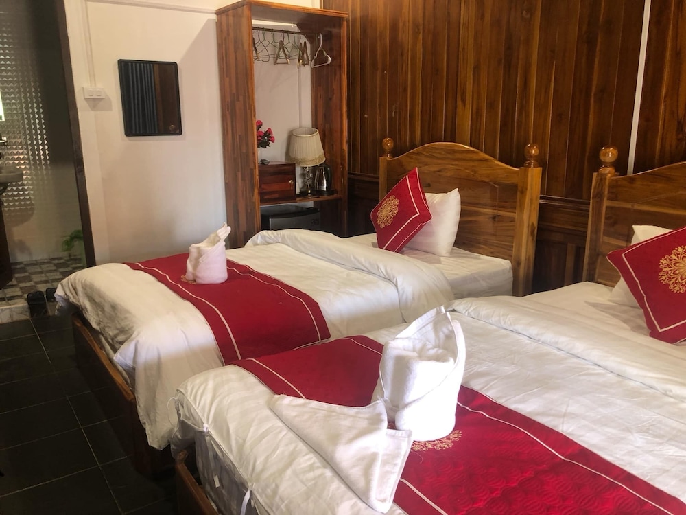 That Luang Place House - Luang Prabang