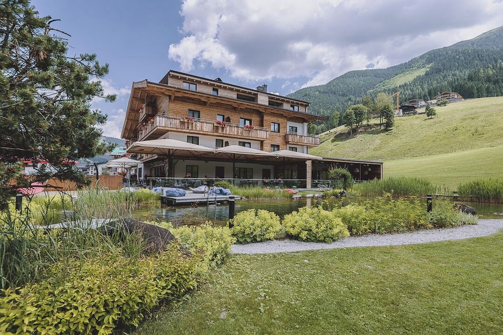 Ski & Bike Hotel Wiesenegg - Saalbach-Hinterglemm