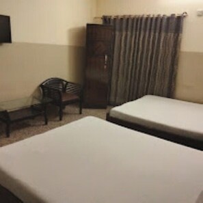 Quarto Duplo Deluxe | Quartos insonorizados, Wi-fi grátis 