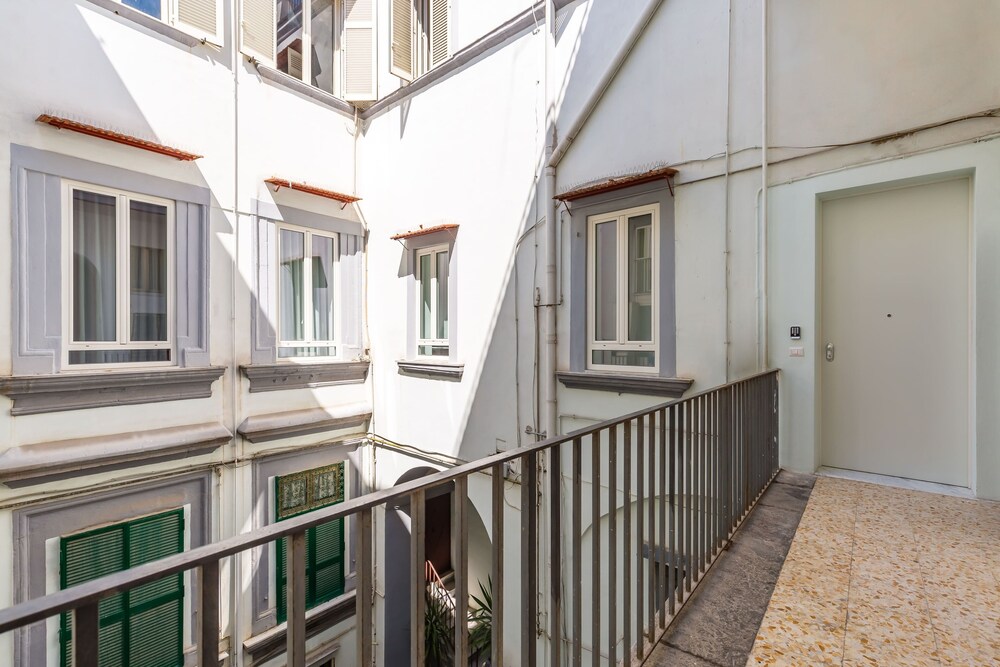 Starguest Duomo - Naples