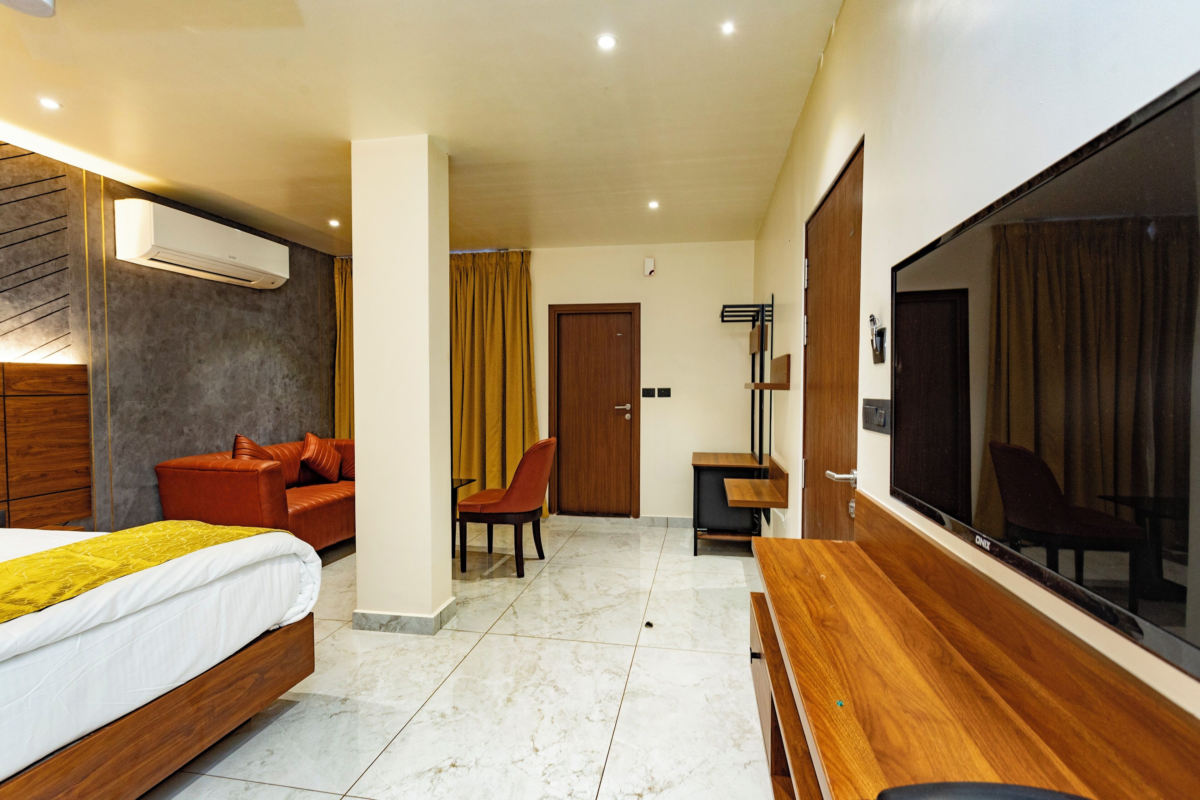 Suíte superluxo, sacada, vista para a montanha | Escrivaninha, quartos à prova de som, Wi-Fi de cortesia