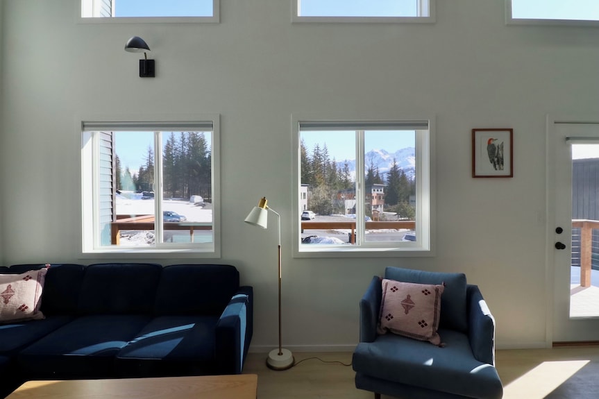 Lupine Lodge With Mountain Views - Seward