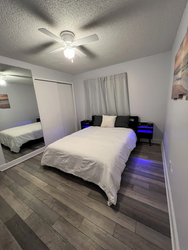 Near universal studios Charming 4bed house with WiFi, AC in enjoyable Orlando - Orange County | Vrbo