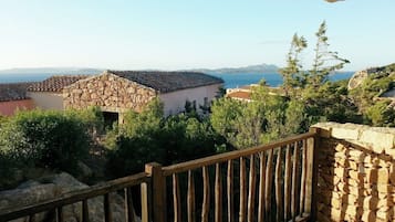 Apartamento, 2 quartos, fumadores, pátio | Exterior