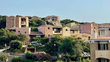 Apartamento, 2 quartos, fumadores, pátio | Exterior