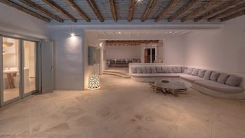 Villa de Luxo, 5 quartos, piscina privativa, vista para o mar | Cortinas/cortinados opacos, quartos insonorizados