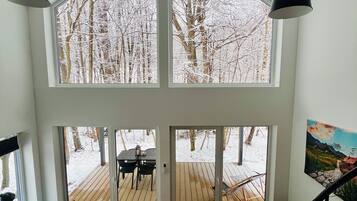 Chalé Deluxe, vista para o jardim, mezanino | 2 quartos, com decoração personalizada, com mobília individualizada