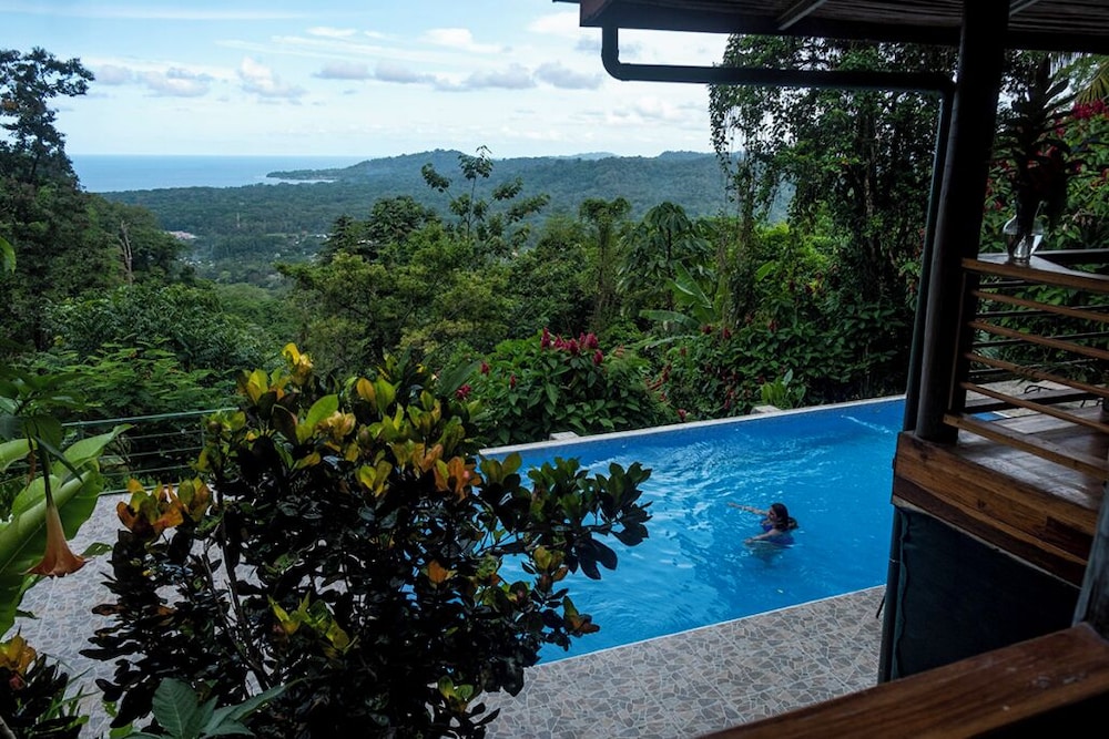 Samasati Rainforest Bungalows - Limon