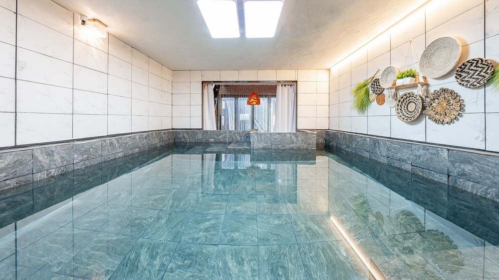 Gangchon Afternoon Pool Villa Pension - Chuncheon-si