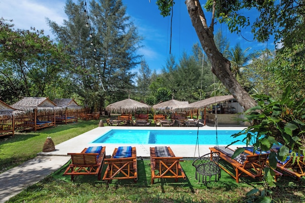 Piscina externa