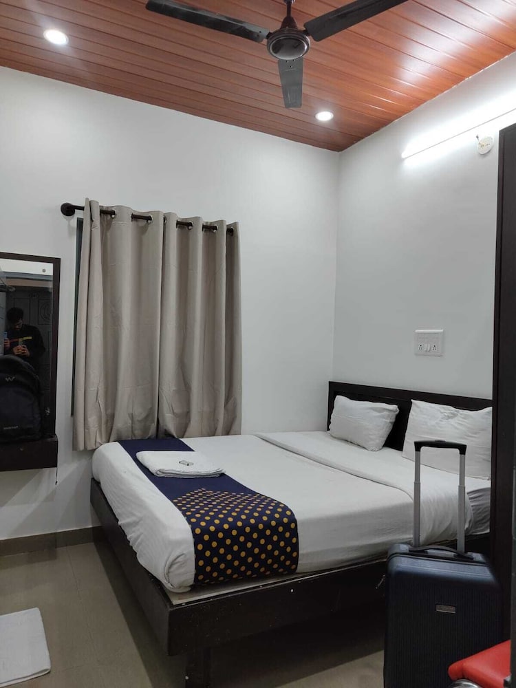 Hotel Udupi Residency Koramanagala - Bangalore