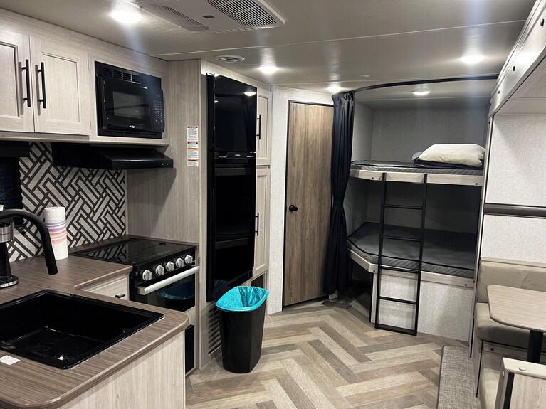 Travel Trailer With A Lake View: Your Cozy Escape Awaits! - Runaway Bay, TX