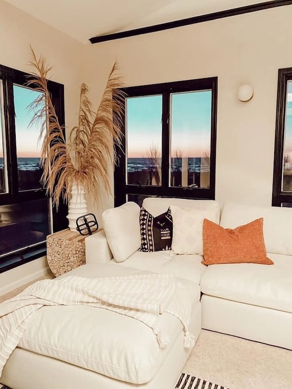 Bayview Sands - Modern, Pet Friendly, 6 Br/3ba On The Water! - Cape May, NJ