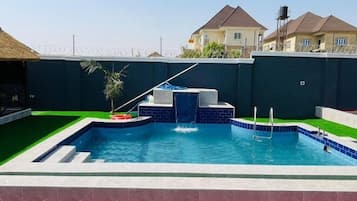 Piscina exterior