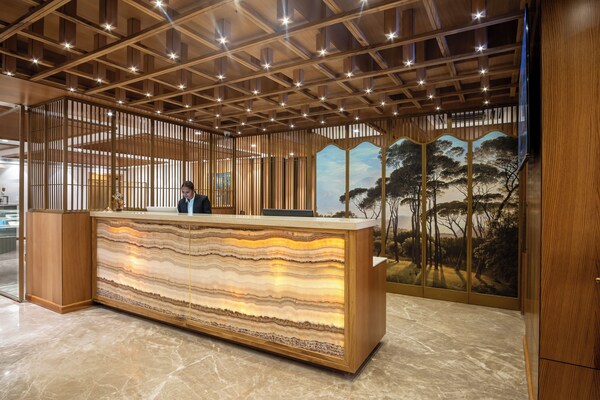 The Kleo Hotel - Zirakpur